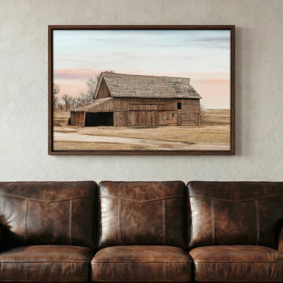 Old Barn Rustic Wall Art Canvas – Warm Country Vibe